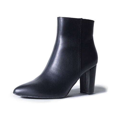 J.Adams Shoes – J. Adams